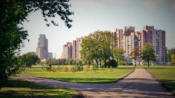 Kültür ve eğlence parkları Park Internatsionalistov, Saint‑Petersburg, foto