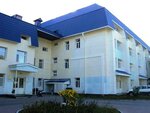 Урайская городская клиническая больница, женская консультация и роддом (ulitsa Lenina No:94), doğumevleri  Uray'dan