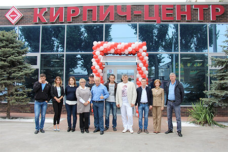 Tuğla firmaları Kirpich-Centr, Rostovskaya oblastı, foto