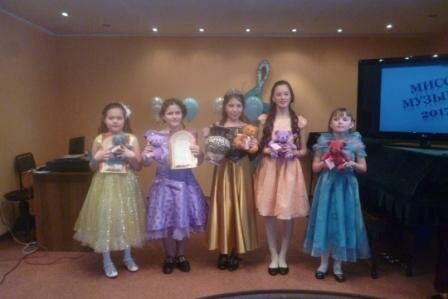 Ortaokul Малоголовская основная общеобразовательная школа, İrkutskaya oblastı, foto