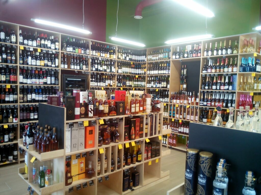 Alkollü içecekler Kino Domino, Yekaterinburg, foto