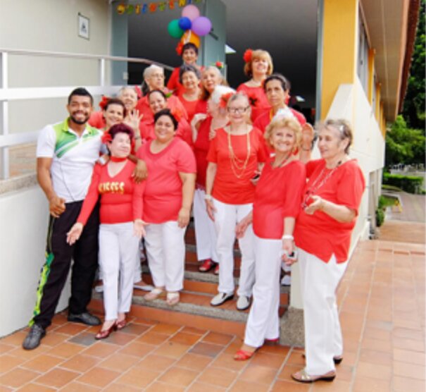 Sosyal yardım kuruluşları Comfenalco Santander, Bucaramanga, foto