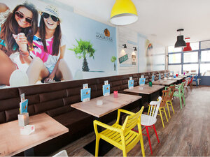 Mauritius Waiblingen (Baden-Württemberg, Rems-Murr-Kreis, Waiblingen, Fronackerstraße), restoran  Waiblingen'dan