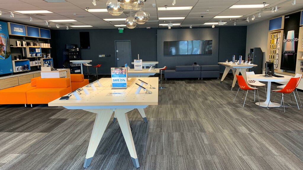 Cep telefonu ve aksesuarları satış mağazaları At&t Store, Lafayette, foto