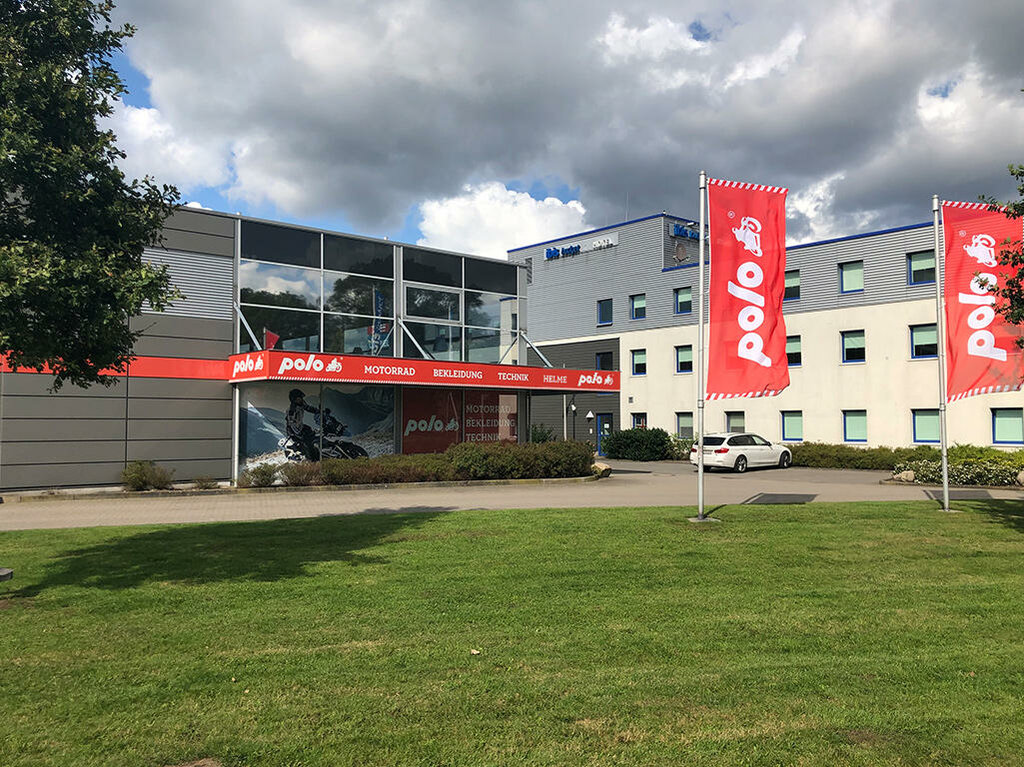 Motosiklet yedek parçaları Polo Motorrad Store Flensburg, Schleswig‑Holstein, foto