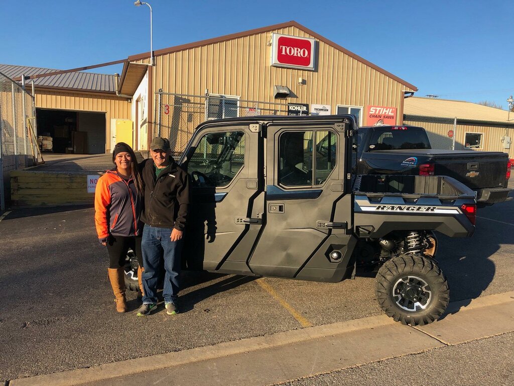 Bahçe ekipmanları ve teknolojileri Bill's Service Center, Wisconsin Eyaleti, foto