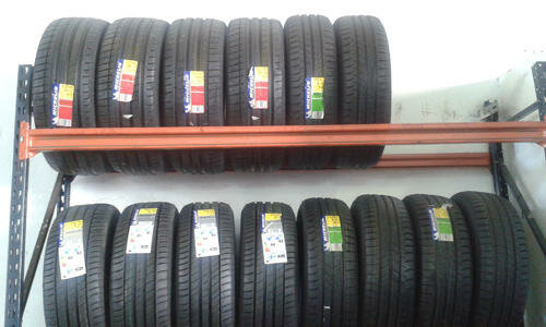 Otomobil servisi Talleres Herrero, Valladolid, foto