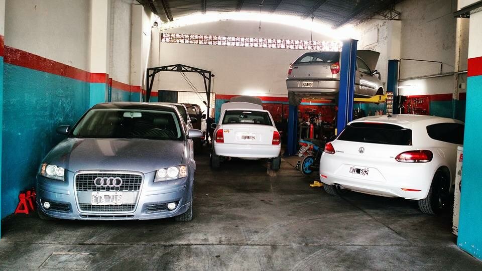 Oto aksesuarları HP - Servicios Mecanicos, Santa Fe, foto