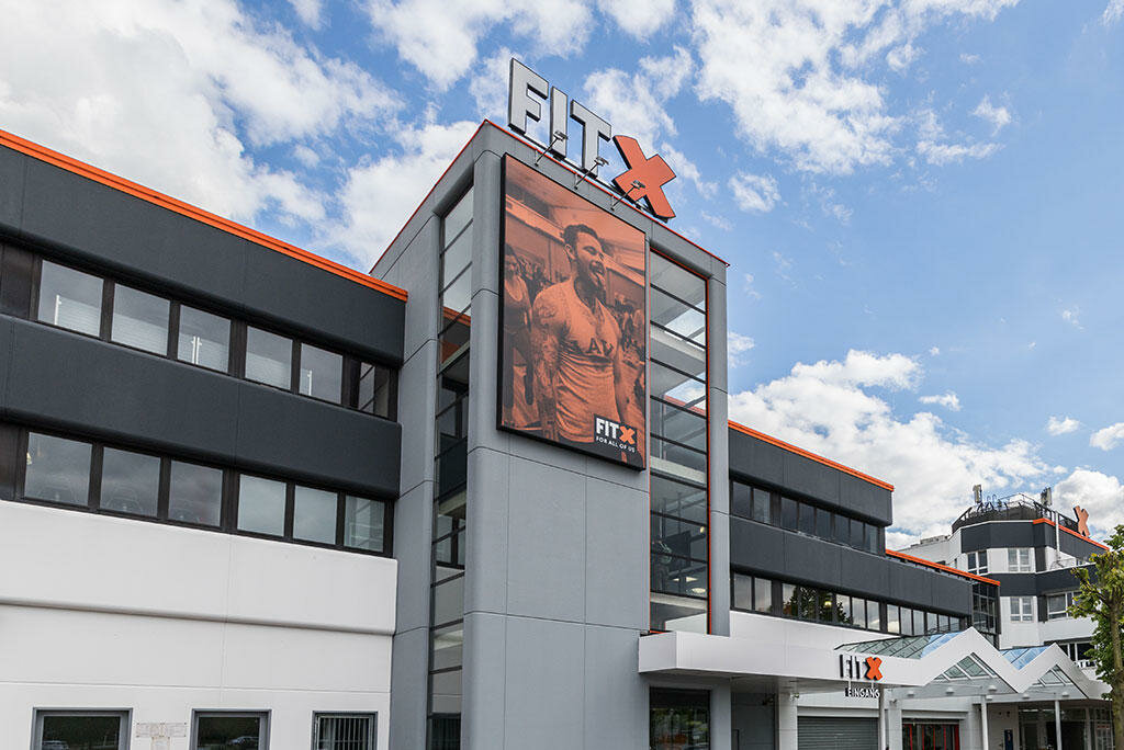 Yoga stüdyosu FitX Fitnessstudio, Krefeld, foto