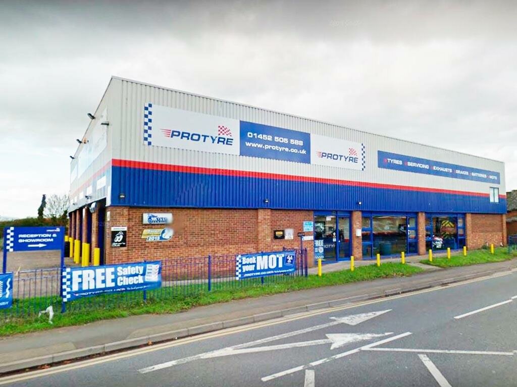 Otomobil ekspertizi Bathwick Tyres - Team Protyre, Gloucester, foto
