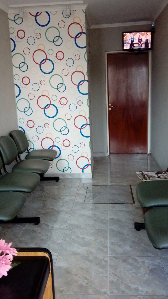 Özel ağız ve diş sağlığı klinikleri ve muayenehaneleri Odontologa Weber Bibiana Luisa, , foto