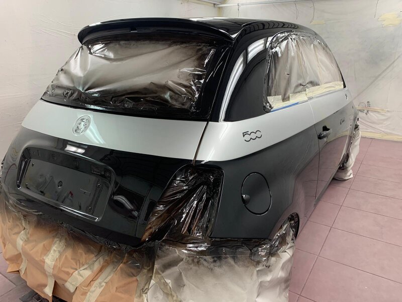 Oto aksesuarları Autocarrozzeria Angelo Lai, La Maddalena, foto