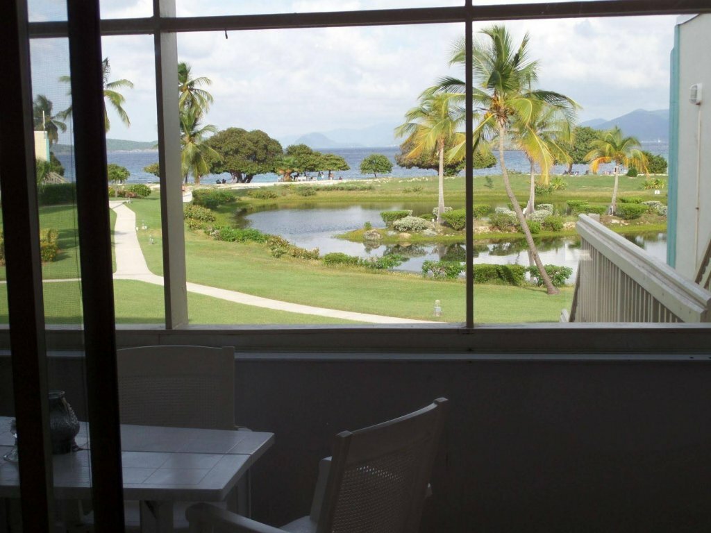 Otel Crystal Cove Villas, Saint Thomas, foto