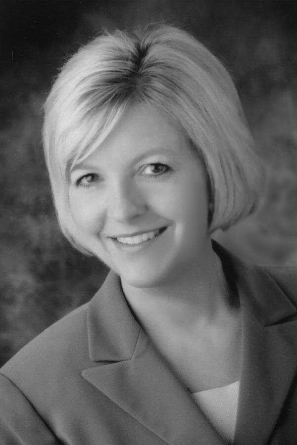 Yatırım fonu firmaları Edward Jones - Financial Advisor: Eileen M Bretschneider, Bemidji, foto