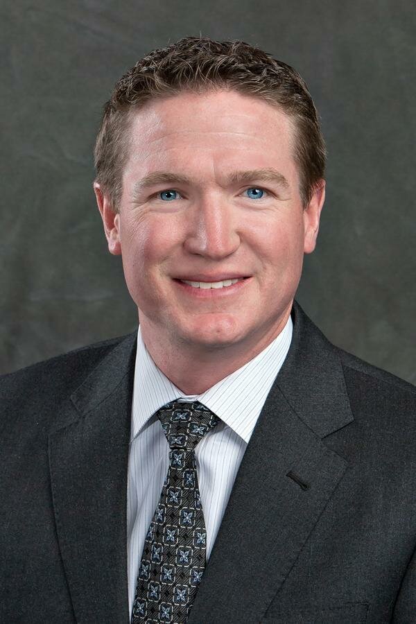 Yatırım fonu firmaları Edward Jones - Financial Advisor: Mitchell H Rogers, Arvada, foto
