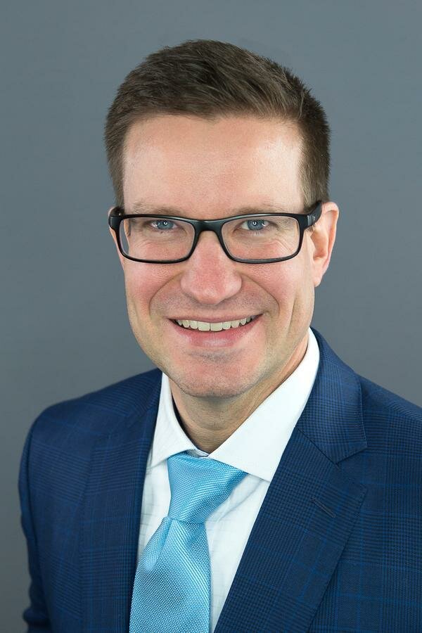 Yatırım fonu firmaları Edward Jones - Financial Advisor: Chris Masek, Cfp® Aams™, İllinois, foto