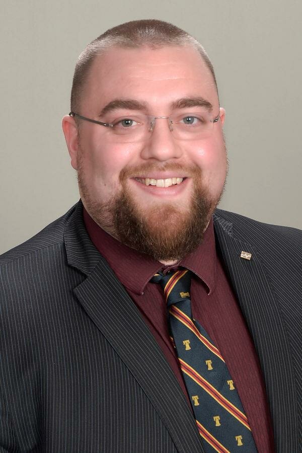 Yatırım fonu firmaları Edward Jones - Financial Advisor: Scott A Hirschberger, Tigard, foto