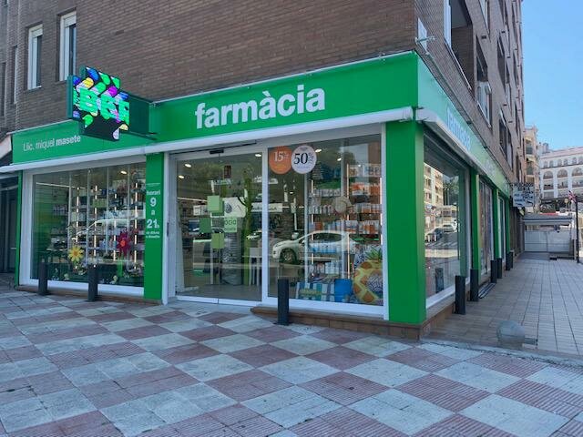 Eczaneler Farmàcia Miquel Masete, Lloret De Mar, foto