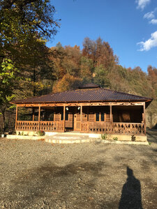 Апацха Райский уголок (Autonomous Republic of Abkhazia), restoran  Tquarchal Bölgesi'nden