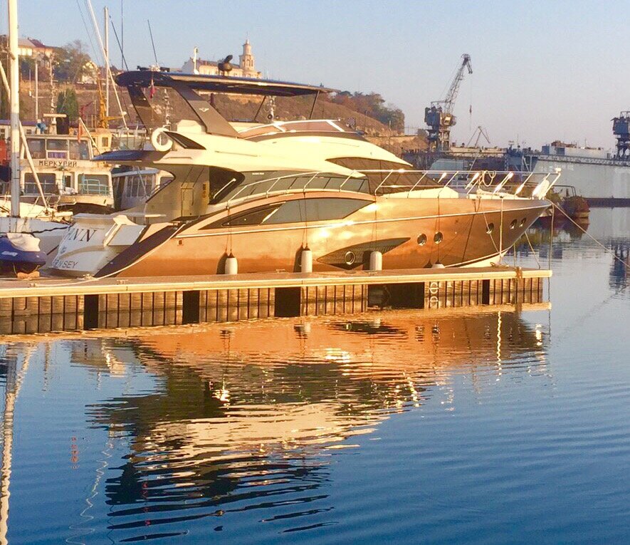 i̇skele причал № 113, Sevastopol, foto