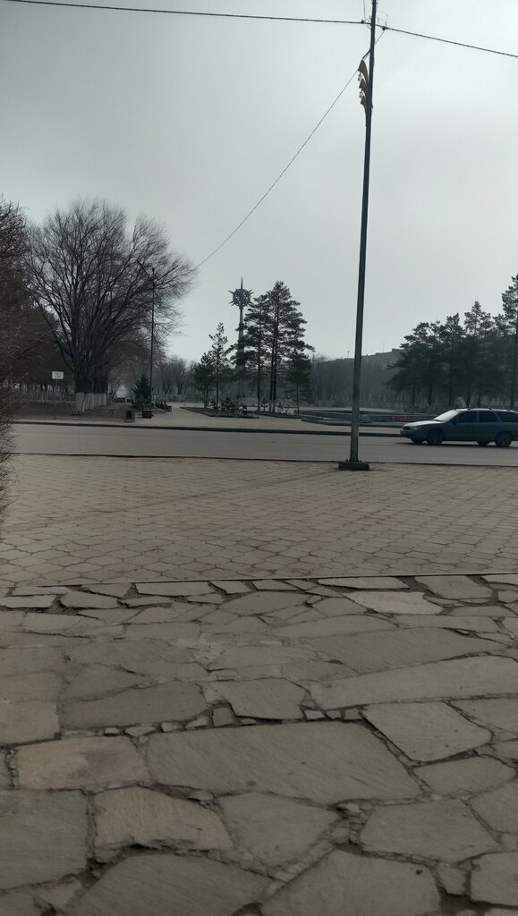 Anıt, heykel Zhuldyz, Jezkazgan, foto