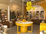 L'occitane EN Provence (Nevada, Clark County, Las Vegas), kozmetik ve parfümeri mağazaları  Las Vegas'tan