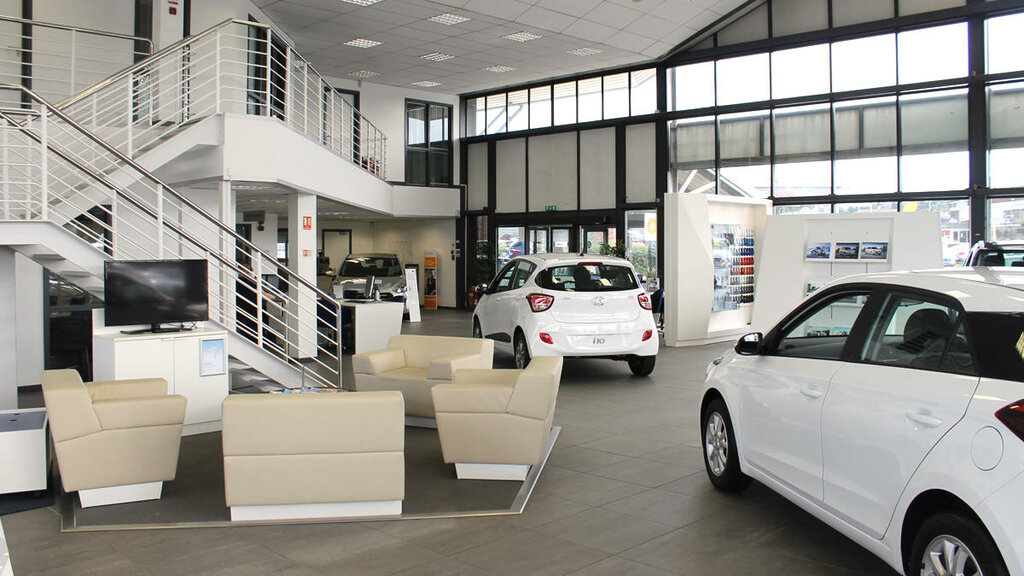 Otomobil satış galerileri Evans Halshaw Hyundai Gateshead, İngiltere, foto