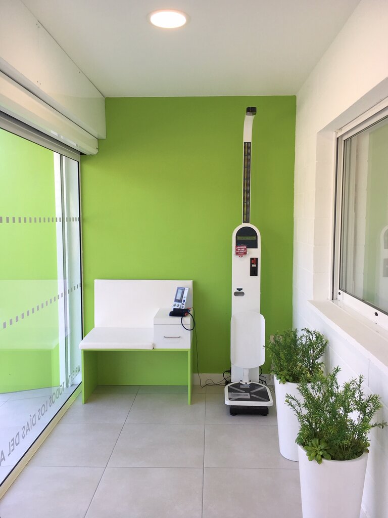Eczaneler Farmacia Penas Puente, Galisya, foto