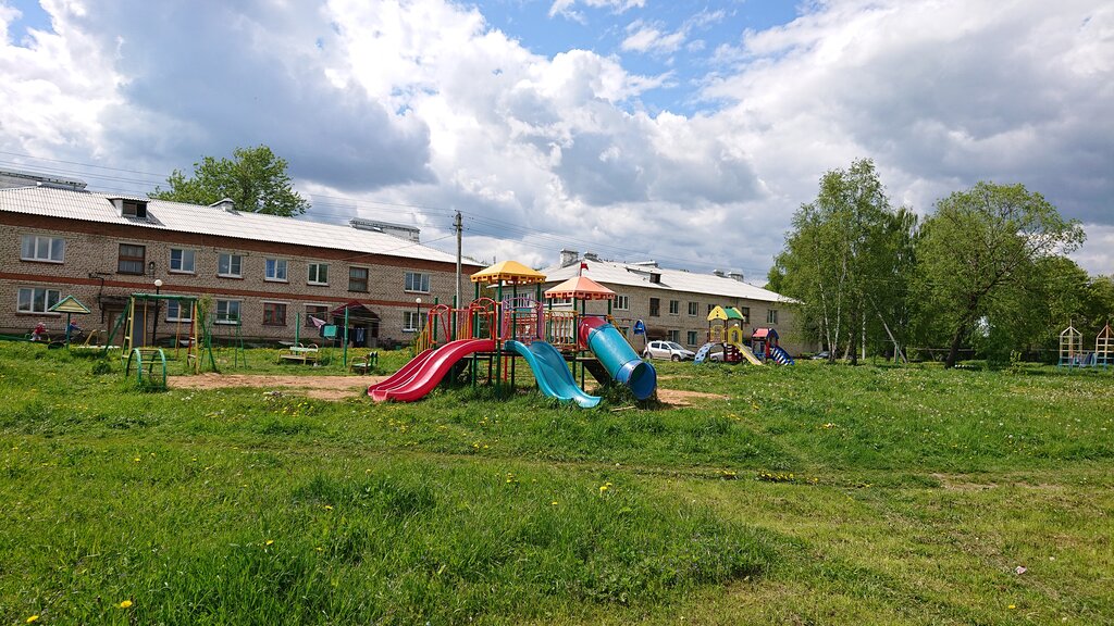 Oyun alanı Playground, Kalujskaya oblastı, foto