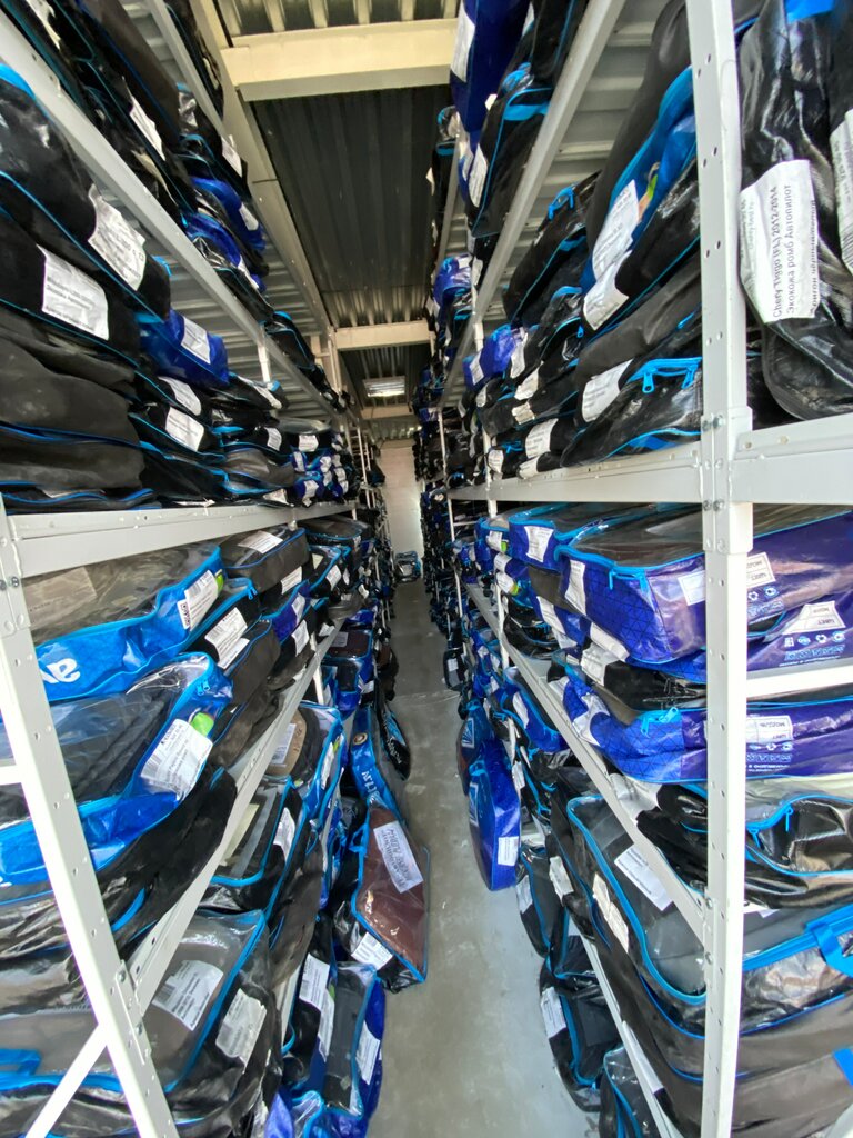 Oto aksesuarları Chehly Best, Saint‑Petersburg, foto