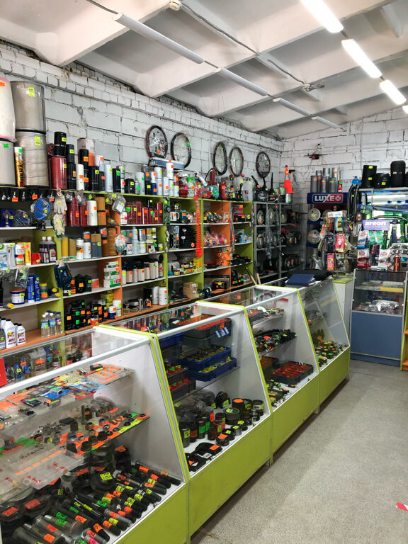 Otomobil yedek parçaları Avtomarket, Kirovskaya oblastı, foto