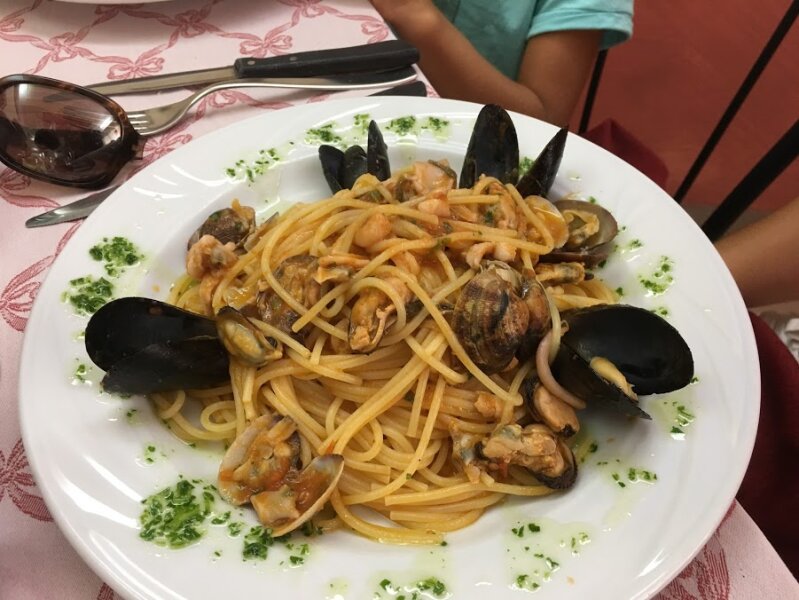 Restoran Trattoria Da Angelo, Tortoli, foto