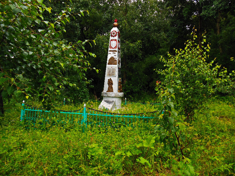 Anıt, heykel Павшим воинам в годы Великой Отечественной войны, Dağıstan, foto