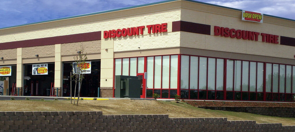 Jant ve lastikçiler Discount Tire, Richland, foto