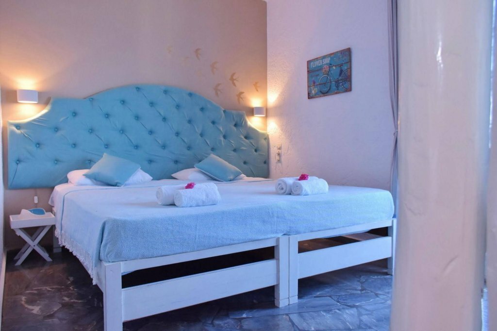 Otel Maragakis, Dünya, foto