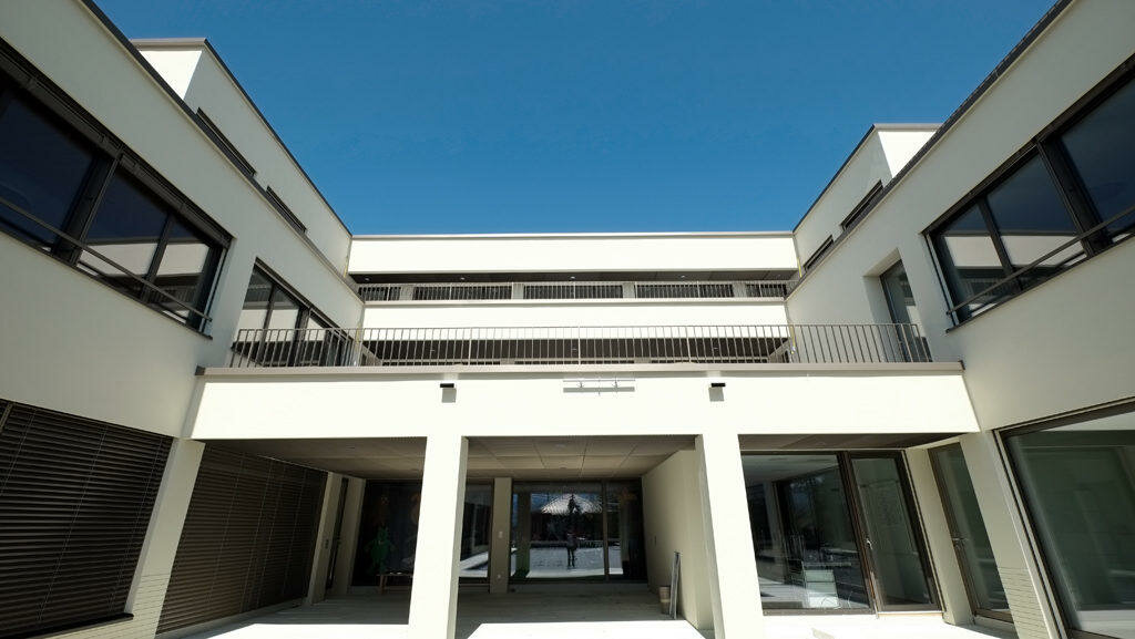 Mimari proje firmaları Rütti & Partner Architekten AG, Tsurikh, foto