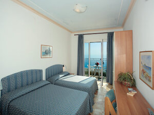 Hotel La Balnearia (Liguria, Provincia di Savona, Alassio, Via Vittorio Veneto), otel