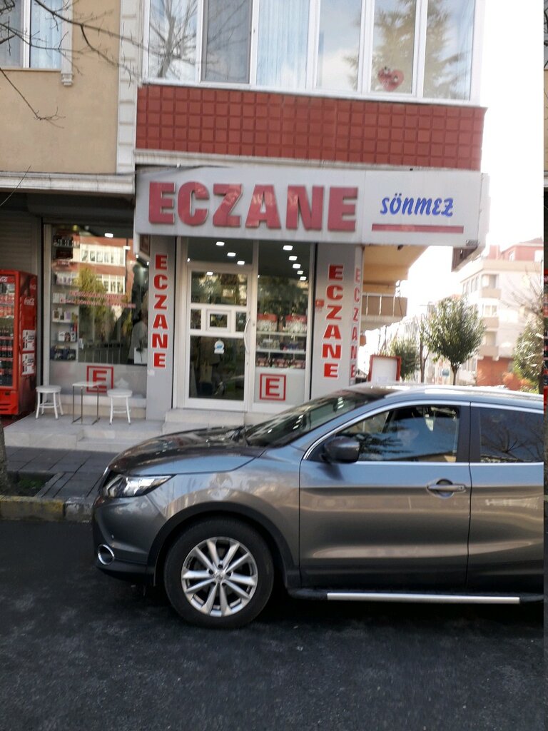 Eczaneler Sönmez Eczanesi, İstanbul, foto