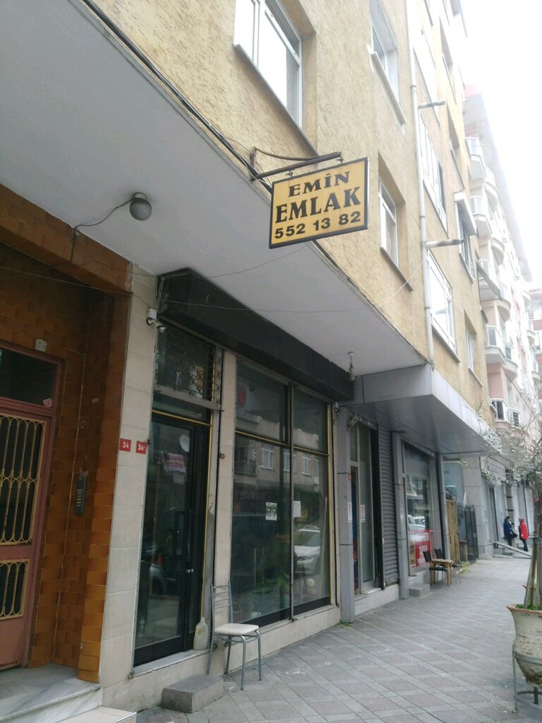 Emlak ofisi Emin Emlak, İstanbul, foto