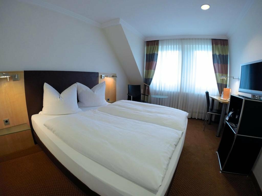 Otel Hotel & Restaurant Menge, Arnsberg, foto