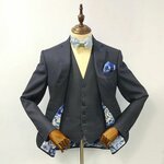 Bespoke Tailor Oleg Votintsev (Mozhayskaya Street No:18), terziler  Saint‑Petersburg'dan