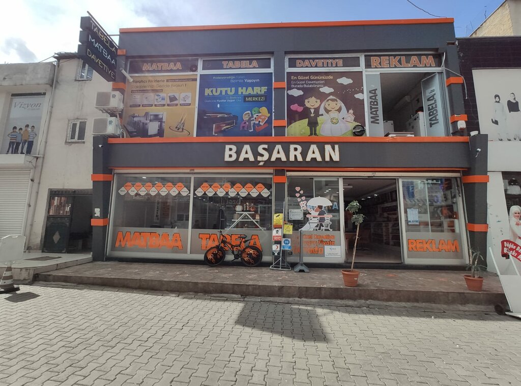 Açıkhava reklamcılığı Basaran Tabela, Batman, foto
