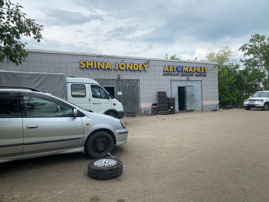 Oto lastik tamiri Tire fitting and repair, Stepnogorsk, foto