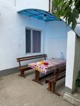 Гостевой дом Полтава (Таврическая улица No:20, село Оленевка), otel  Kırım Cumhuriyeti'nden