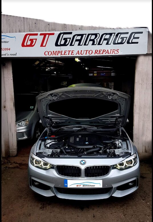 Otomobil servisi Gt Garage, Bournemouth, foto