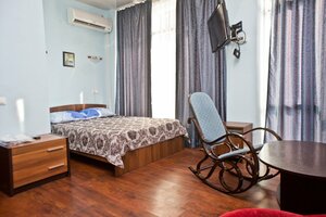 Nikolina Fazenda (Novorossiyskaya Street No:40), otel  Gelencik'ten