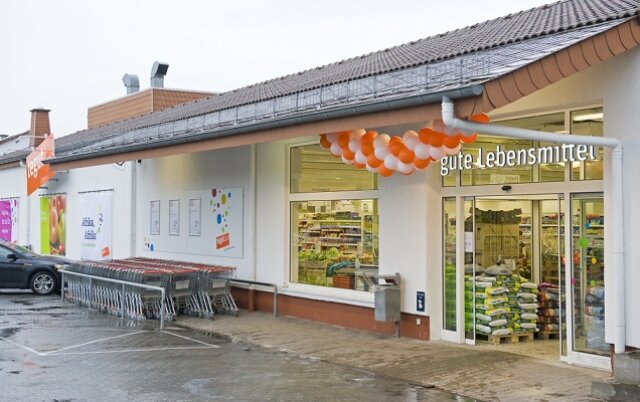 Süpermarket Tegut... gute Lebensmittel, Hesse, foto