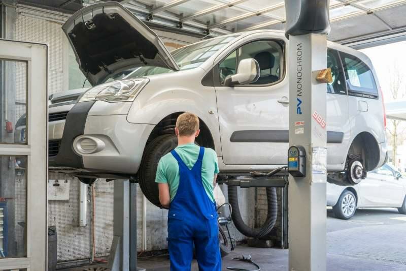 i̇kinci el araç Auto-Küpker GmbH, Oldenburg, foto
