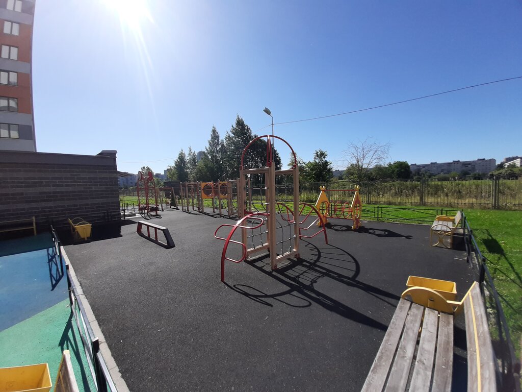 Oyun alanı Playground, Saint‑Petersburg, foto