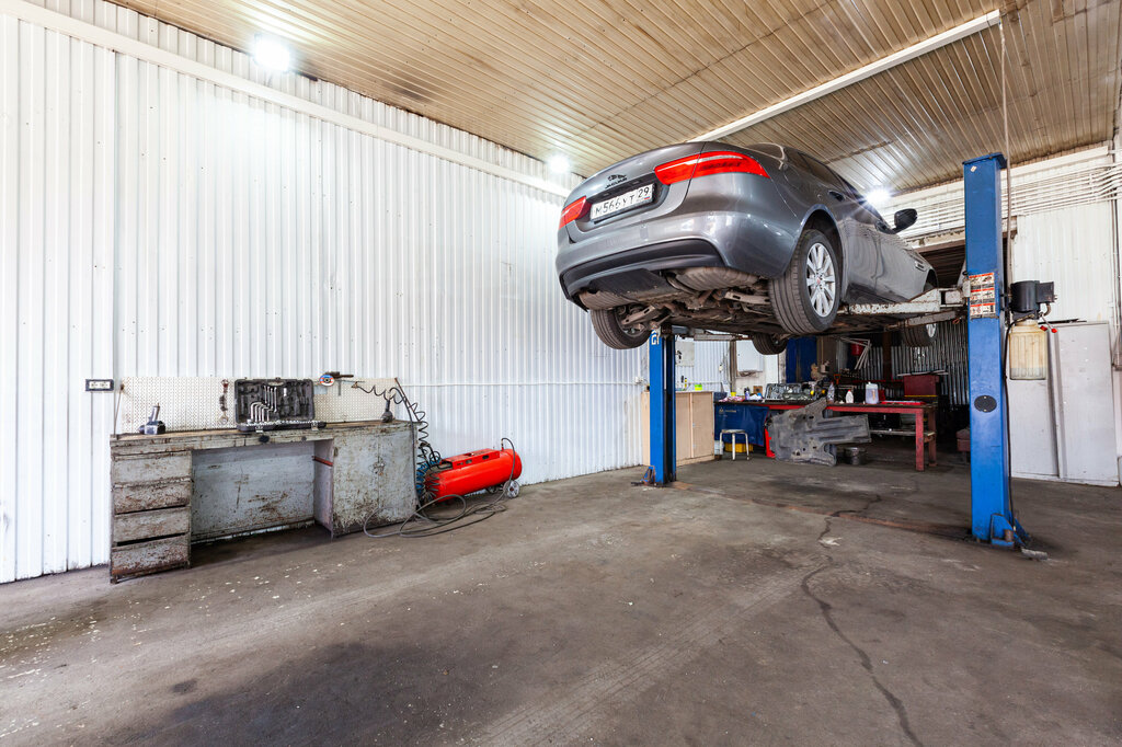 Otomobil servisi Car service on Rumyantsevo, Moskova, foto